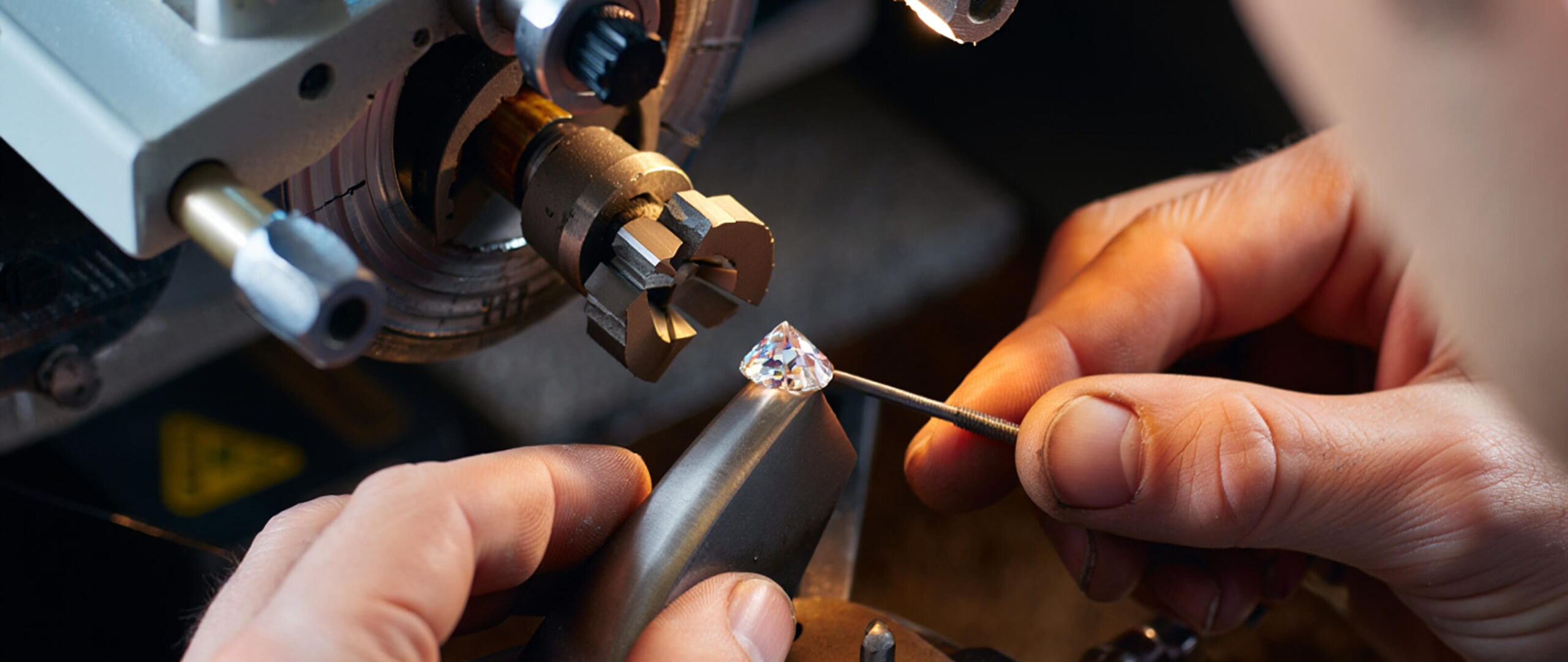 How cut reveals brilliance in natural diamonds | ADIF