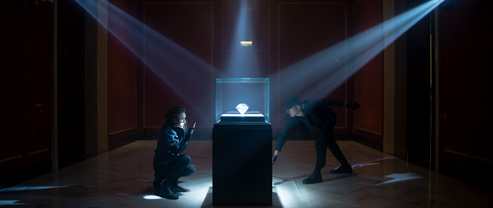 History's Most Iconic Diamond Heists | A Diamond is Forever